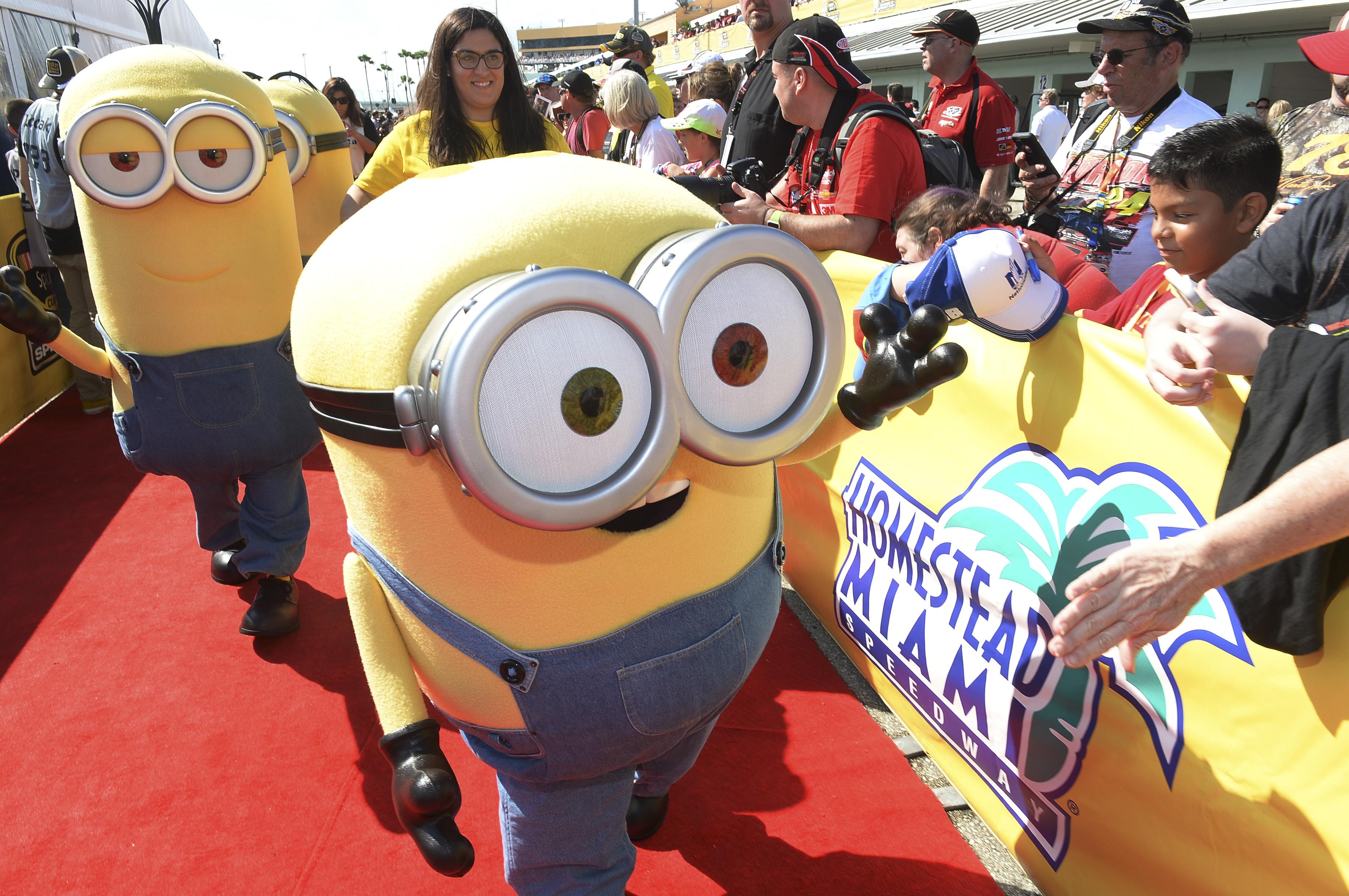 Minions Mayhem At NASCAR Ford Championship Weekend | Screen-Connections
